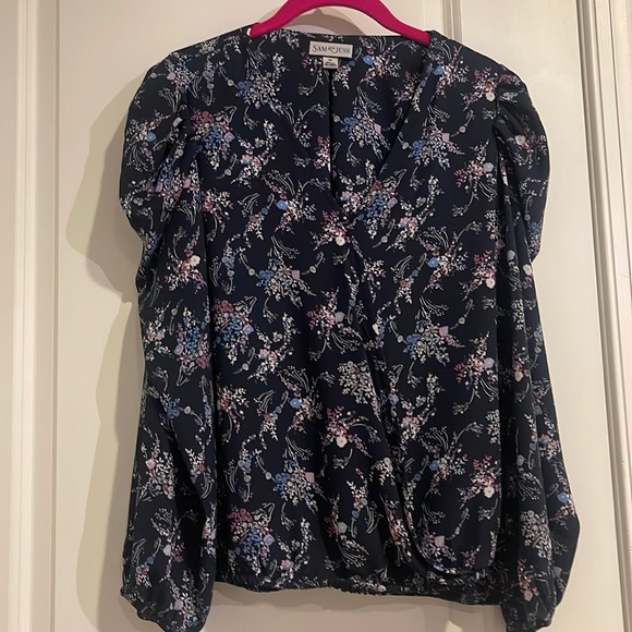 Sam And Jess | Tops | Sam And Jess Womens Navy Blue Floral Flower Puff ...